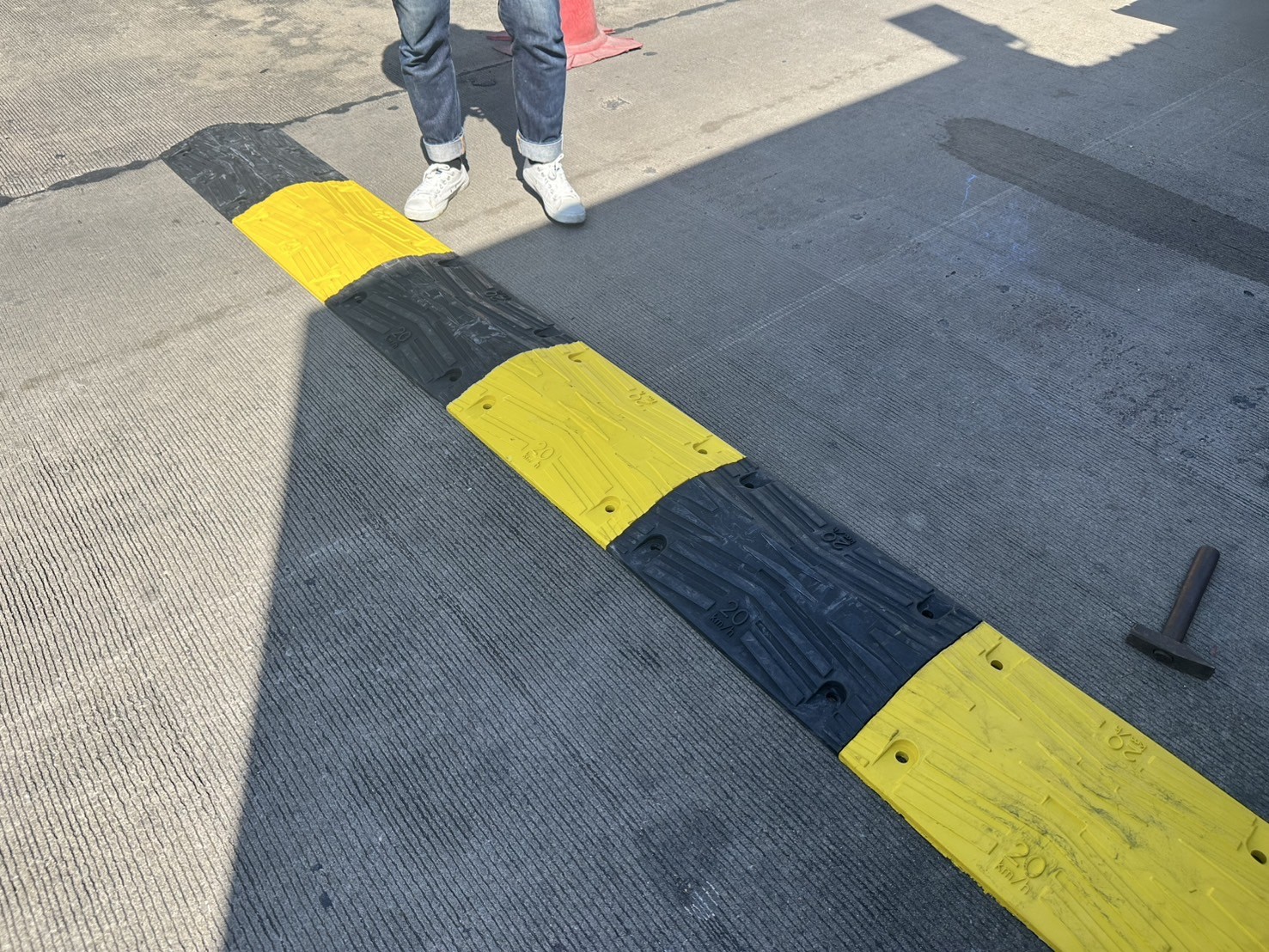 Rubber Speed Bump | S.K.Polymer "The Leader of Rubber Products"